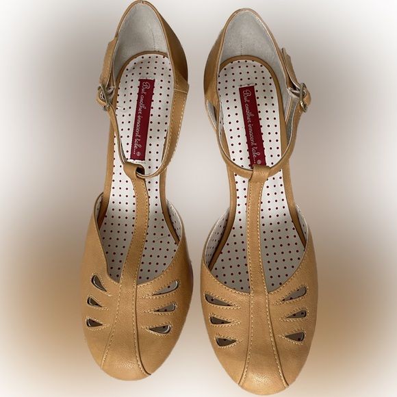 Modcloth | Shoes | Retro Pumps | Poshmark